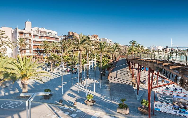 Villa per 8-10 persone a 100 m dalla spiaggia - Marina Manresa, Alcúdia ...