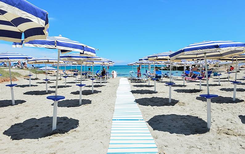 Apartment with 2 bedrooms only 200 meters from the beach - Lido di ...
