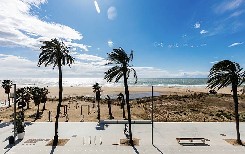 Castelldefels Beach - Castelldefels (Barcelona) Garraf Coast