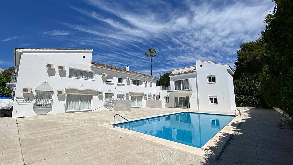 Alquiler apartamentos vacacionales en Saladillo-Benamara - Estepona y ...