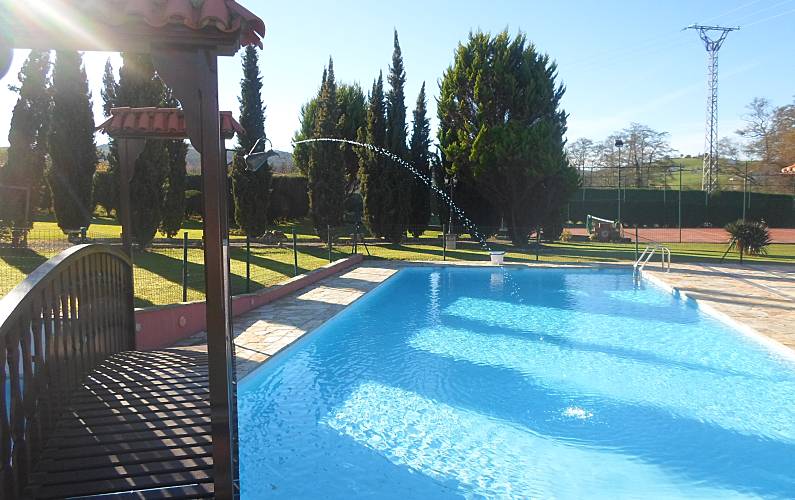 Piscina, Pista de Tenis, Wi-Fi, Barbacoa..Jardin - Parbayon, Piélagos ...
