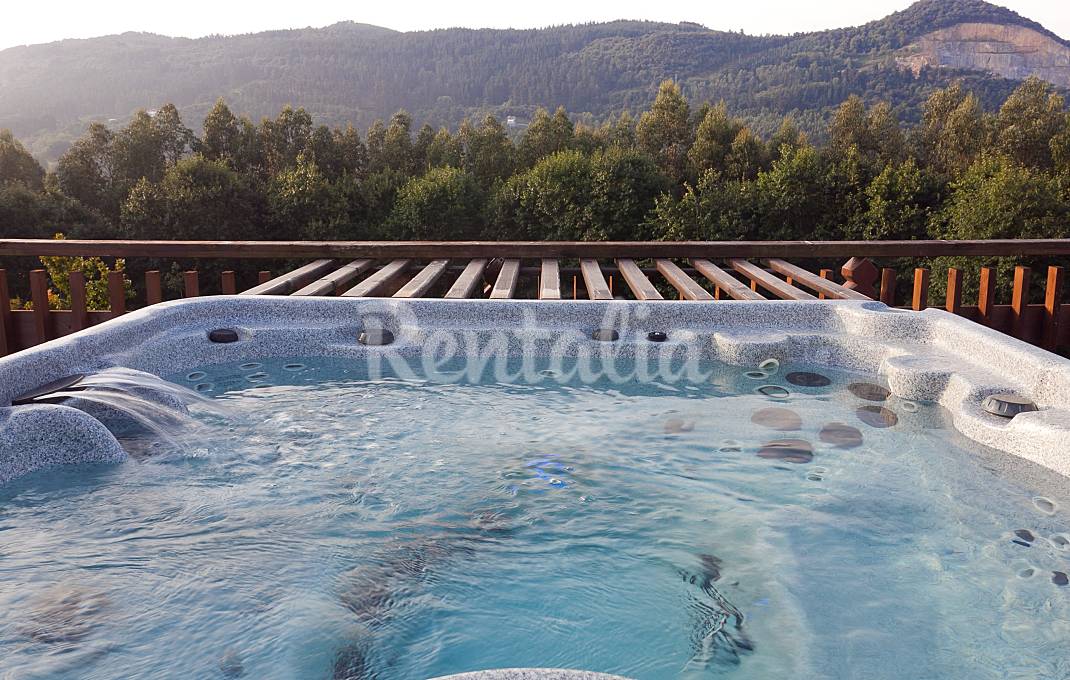 Las mejores casas con jacuzzi para reírte del frío invernal — idealista ...